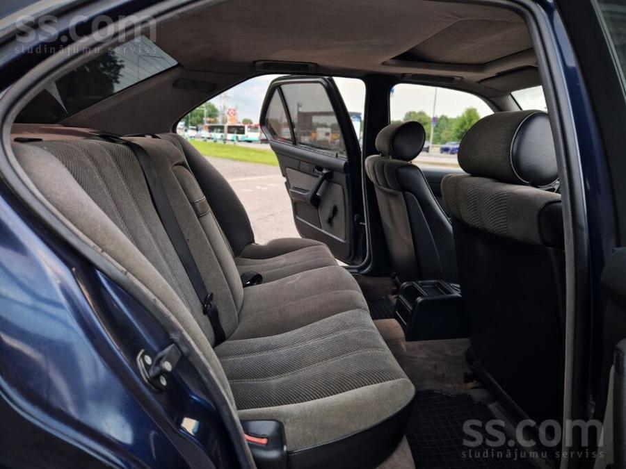 Blue BMW 525 1989 in Tallinn, with an engine capacity of 2.50 L and mileage of 303 thousand km for 4500 €, photo 15 on AUTOMOTO.COM.LV