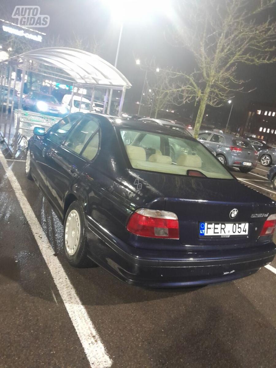 Blue BMW 525 1999 in Vilnius, with an engine capacity of 2.50 L and mileage of 3 thousand km for 650 €, photo 7 on AUTOMOTO.COM.LV