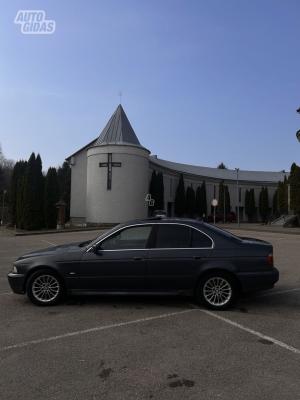 Blue BMW 525 2001 in Alytus, with an engine capacity of 2.50 L and mileage of 400 thousand km for 1800 €, photo 8 on AUTOMOTO.COM.LV
