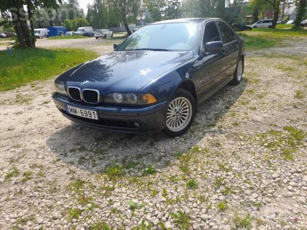 Zils BMW 525 2002 Rīga, ar dzinēja tilpumu 2.50 L un nobraukumu 295 tūkst. km par 2500 €, foto 7 vietnē AUTOMOTO.COM.LV