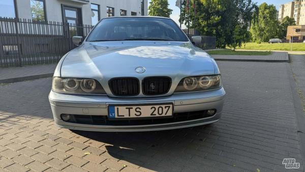Blue BMW 525 2002 in Kaunas, with an engine capacity of 2.50 L and mileage of 401 thousand km for 3000 €, photo 1 on AUTOMOTO.COM.LV