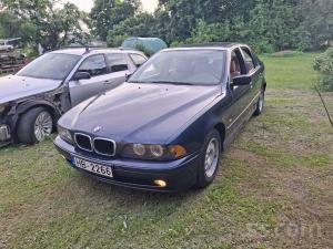 Zils BMW 525 2002 Talsi, ar dzinēja tilpumu 2.50 L un nobraukumu 228 tūkst. km par 2999 €, foto 4 vietnē AUTOMOTO.COM.LV