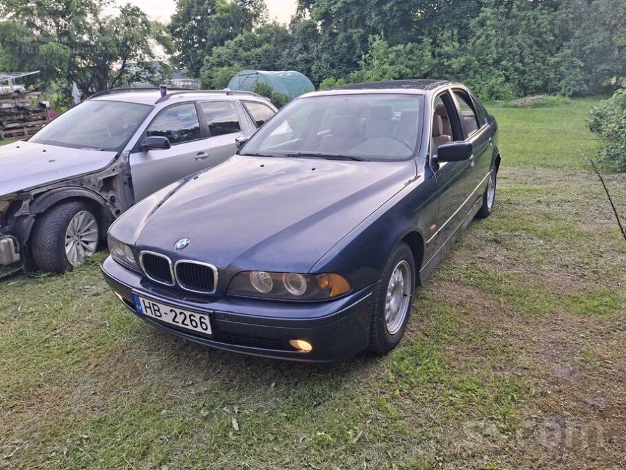 Zils BMW 525 2002 Talsi, ar dzinēja tilpumu 2.50 L un nobraukumu 228 tūkst. km par 2999 €, foto 4 vietnē AUTOMOTO.COM.LV