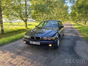 Blue BMW 525 2002 in Talsi, with an engine capacity of 2.50 L and mileage of 228 thousand km for 2600 €, photo 4 on AUTOMOTO.COM.LV