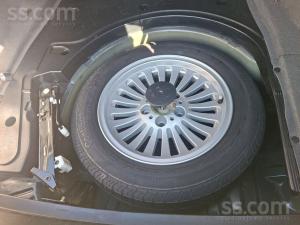 Blue BMW 525 2002 in Talsi, with an engine capacity of 2.50 L and mileage of 228 thousand km for 2600 €, photo 10 on AUTOMOTO.COM.LV