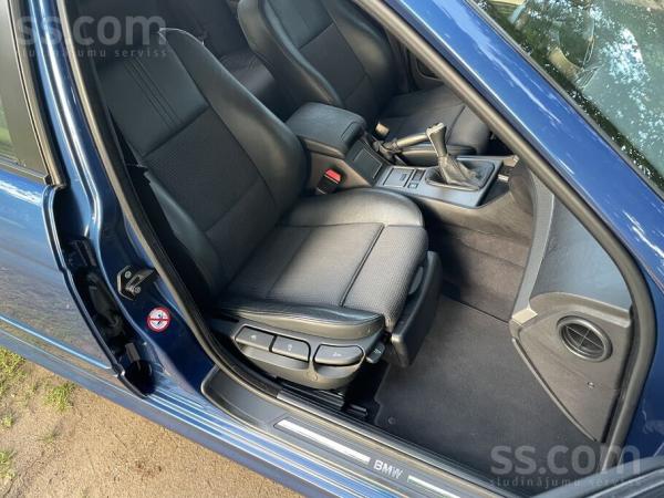 Blue BMW 525 2002 in Daugavpils, with an engine capacity of 2.50 L and mileage of 334 thousand km for 5500 €, photo 9 on AUTOMOTO.COM.LV