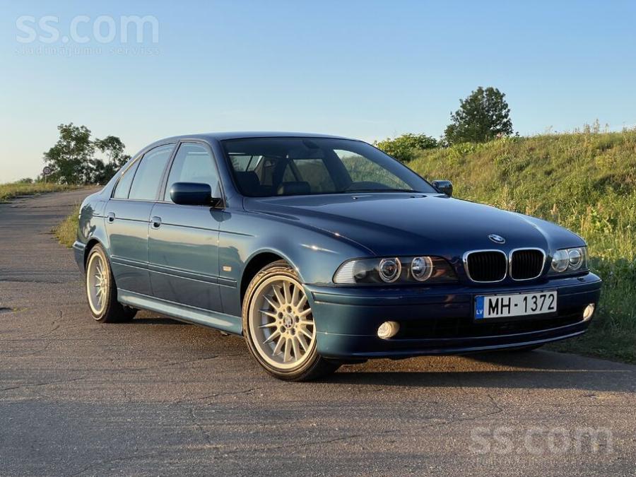 Blue BMW 525 2002 in Daugavpils, with an engine capacity of 2.50 L and mileage of 334 thousand km for 5500 €, photo 3 on AUTOMOTO.COM.LV