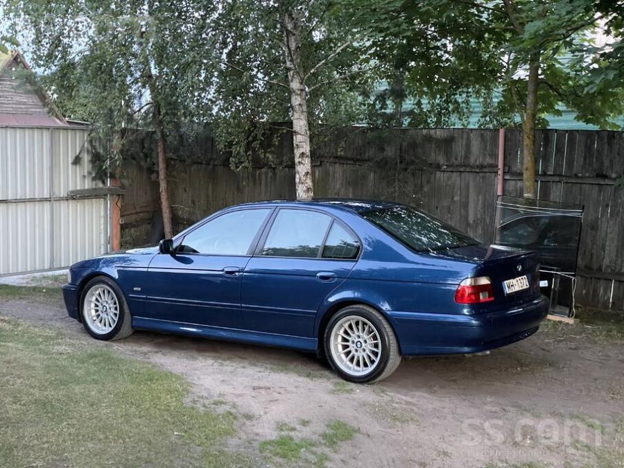 Blue BMW 525 2002 in Daugavpils, with an engine capacity of 2.50 L and mileage of 334 thousand km for 5500 €, photo 5 on AUTOMOTO.COM.LV