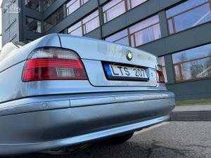Zils BMW 525 2003 Kauņa, ar dzinēja tilpumu 2.50 L un nobraukumu 390 tūkst. km par 2500 €, foto 3 vietnē AUTOMOTO.COM.LV