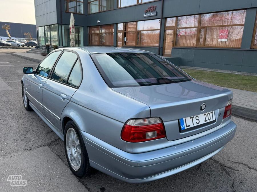 Zils BMW 525 2003 Kauņa, ar dzinēja tilpumu 2.50 L un nobraukumu 390 tūkst. km par 2500 €, foto 6 vietnē AUTOMOTO.COM.LV