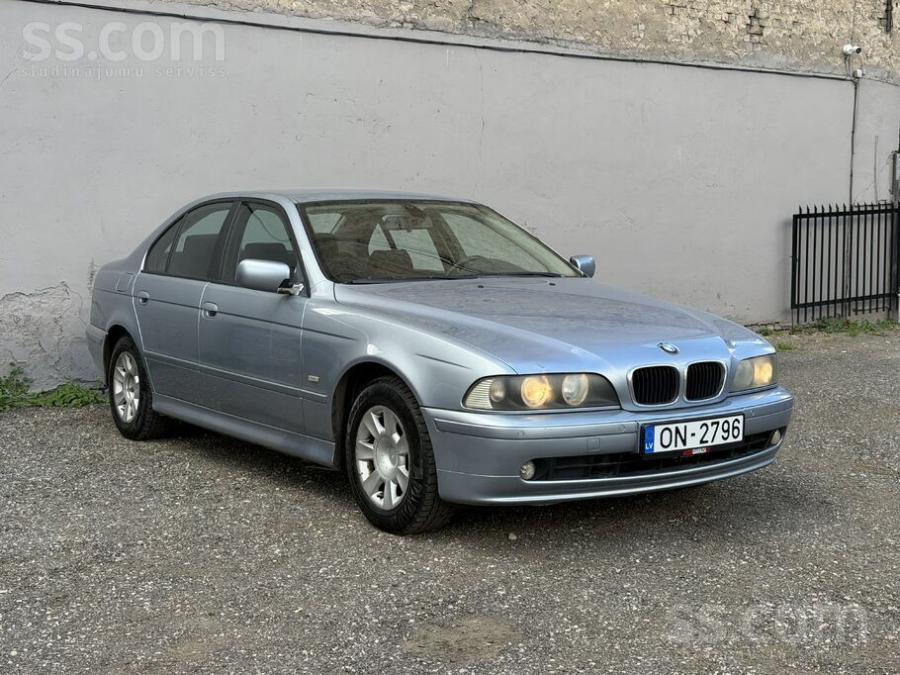 Синий БМВ 525 2003 в Рига, объемом двигателя 2.50 л и пробегом 329 тыс. км за 2490 €, фото 3 на AUTOMOTO.COM.LV