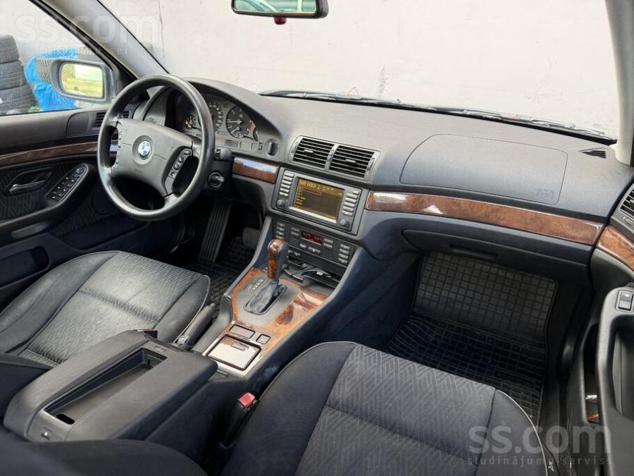 Синий БМВ 525 2003 в Рига, объемом двигателя 2.50 л и пробегом 329 тыс. км за 2490 €, фото 8 на AUTOMOTO.COM.LV