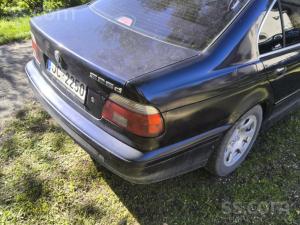 Blue BMW 525 2003 in Daugavpils, with an engine capacity of 2.50 L and mileage of 364 thousand km for 1000 €, photo 5 on AUTOMOTO.COM.LV