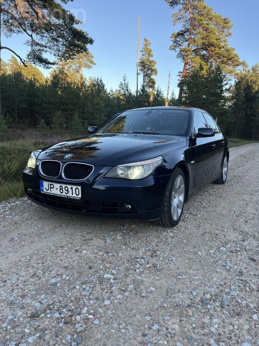 Zils BMW 525 2004 Rīga, ar dzinēja tilpumu 2.50 L un nobraukumu 395 tūkst. km par 3599 €, foto 16 vietnē AUTOMOTO.COM.LV
