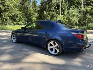 Blue BMW 525 2004 in Taurage, with an engine capacity of 2.50 L and mileage of 389 thousand km for 2900 €, photo 7 on AUTOMOTO.COM.LV