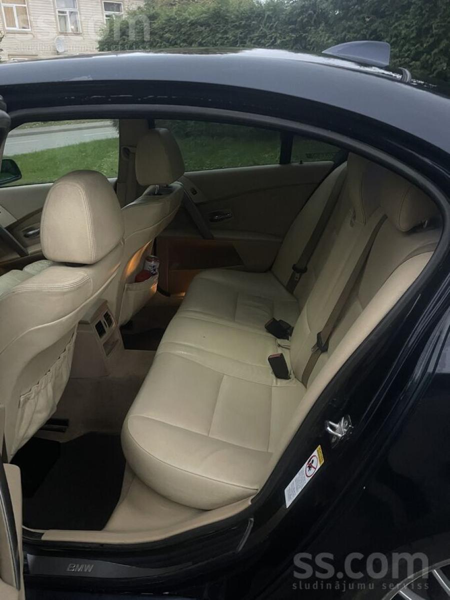 Blue BMW 525 2004 in Daugavpils, with an engine capacity of 2.50 L and mileage of 525 thousand km for 2600 €, photo 6 on AUTOMOTO.COM.LV