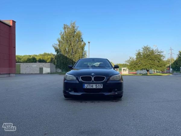 Blue BMW 525 2004 in Klaipeda, with an engine capacity of 2.50 L and mileage of 374 thousand km for 2800 €, photo 4 on AUTOMOTO.COM.LV