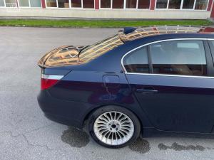 Zils BMW 525 2004 Klaipėda, ar dzinēja tilpumu 2.50 L un nobraukumu 374 tūkst. km par 2800 €, foto 7 vietnē AUTOMOTO.COM.LV