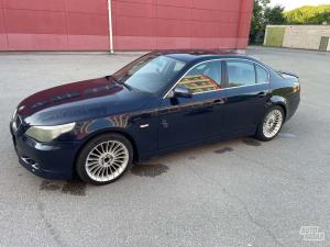 Zils BMW 525 2004 Klaipėda, ar dzinēja tilpumu 2.50 L un nobraukumu 374 tūkst. km par 2800 €, foto 11 vietnē AUTOMOTO.COM.LV