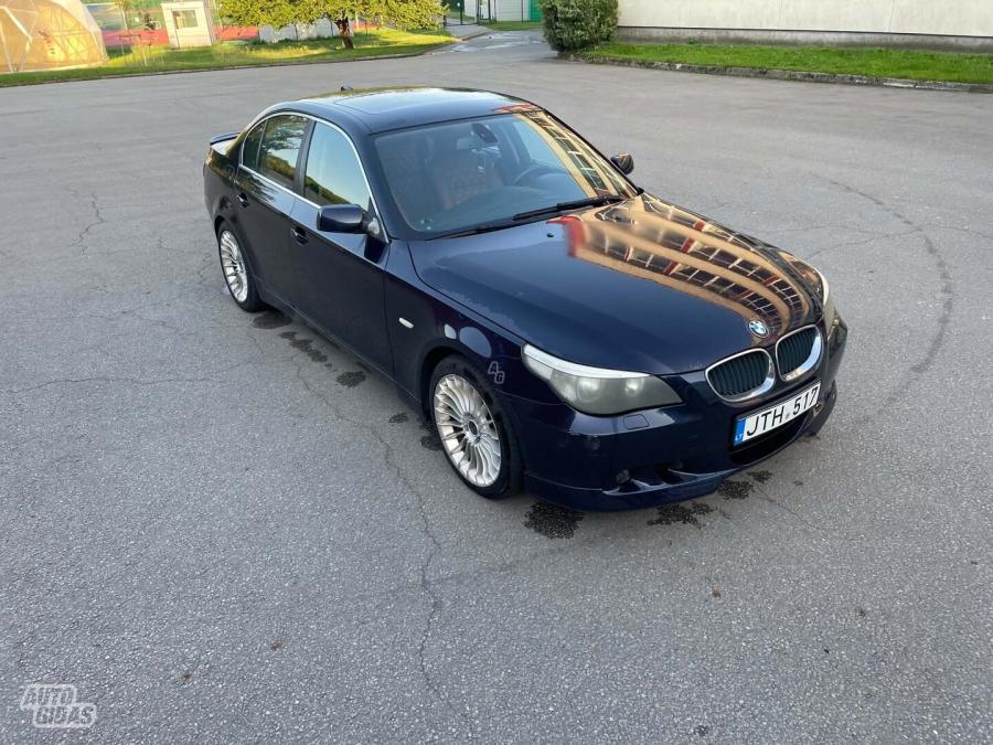 Zils BMW 525 2004 Klaipėda, ar dzinēja tilpumu 2.50 L un nobraukumu 374 tūkst. km par 2800 €, foto 12 vietnē AUTOMOTO.COM.LV
