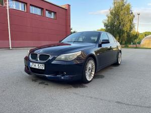 Zils BMW 525 2004 Klaipėda, ar dzinēja tilpumu 2.50 L un nobraukumu 374 tūkst. km par 2800 €, foto 15 vietnē AUTOMOTO.COM.LV