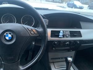 Blue BMW 525 2005 in Kaunas, with an engine capacity of 2.50 L and mileage of 425 thousand km for 2100 €, photo 11 on AUTOMOTO.COM.LV