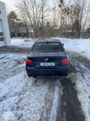 Blue BMW 525 2005 in Kaunas, with an engine capacity of 2.50 L and mileage of 390 thousand km for 2800 €, photo 2 on AUTOMOTO.COM.LV