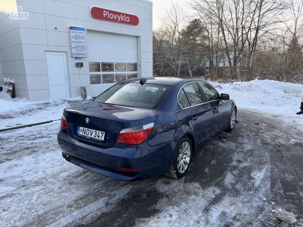 Blue BMW 525 2005 in Kaunas, with an engine capacity of 2.50 L and mileage of 390 thousand km for 2800 €, photo 6 on AUTOMOTO.COM.LV