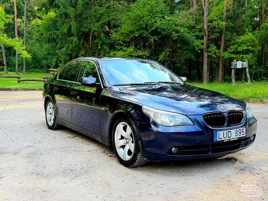 Zils BMW 525 2005 Kauņa, ar dzinēja tilpumu 2.50 L un nobraukumu 440 tūkst. km par 2590 €, foto 12 vietnē AUTOMOTO.COM.LV