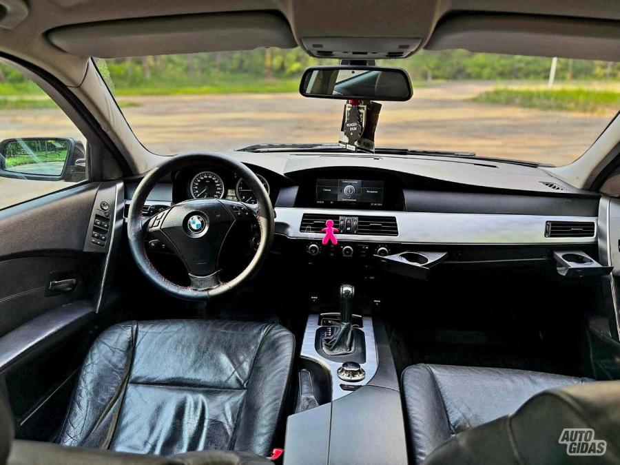 Zils BMW 525 2005 Kauņa, ar dzinēja tilpumu 2.50 L un nobraukumu 440 tūkst. km par 2590 €, foto 20 vietnē AUTOMOTO.COM.LV