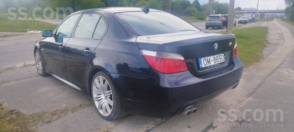 Синий БМВ 525 2005 в Рига, объемом двигателя 2.50 л и пробегом 331 тыс. км за 3500 €, фото 4 на AUTOMOTO.COM.LV