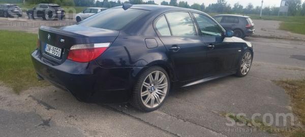 Синий БМВ 525 2005 в Рига, объемом двигателя 2.50 л и пробегом 331 тыс. км за 3500 €, фото 6 на AUTOMOTO.COM.LV