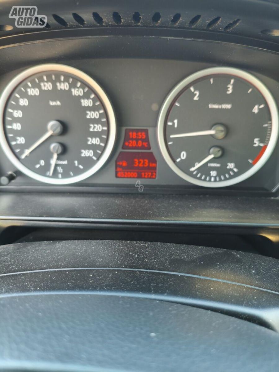 Zils BMW 525 2005 Anykščiai, ar dzinēja tilpumu 2.50 L un nobraukumu 452 tūkst. km par 2200 €, foto 10 vietnē AUTOMOTO.COM.LV