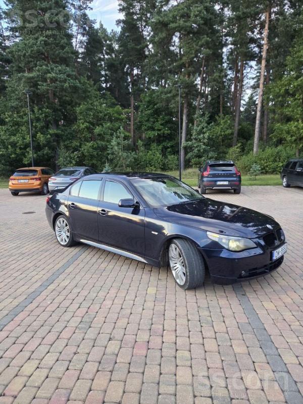 Zils BMW 525 2005 Rīga, ar dzinēja tilpumu 2.50 L un nobraukumu 345 tūkst. km par 3450 €, foto 3 vietnē AUTOMOTO.COM.LV