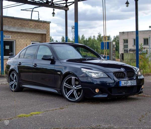 Zils BMW 525 2005 Šauļi, ar dzinēja tilpumu 2.50 L un nobraukumu 326 tūkst. km par 5990 €, foto 1 vietnē AUTOMOTO.COM.LV