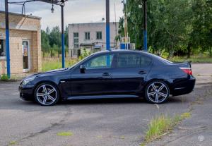 Синий БМВ 525 2005 в Шяуляй, объемом двигателя 2.50 л и пробегом 326 тыс. км за 5990 €, фото 15 на AUTOMOTO.COM.LV