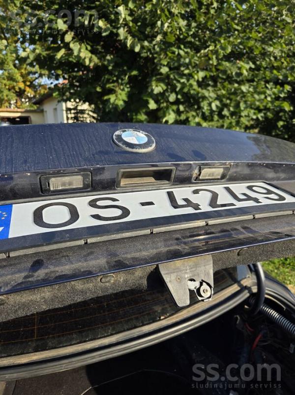 Zils BMW 525 2005 Rīga, ar dzinēja tilpumu 2.50 L un nobraukumu 348 tūkst. km par 2200 €, foto 3 vietnē AUTOMOTO.COM.LV