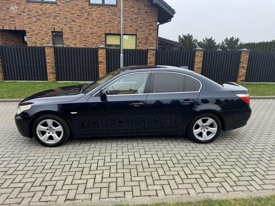 Zils BMW 525 2006 Klaipėda, ar dzinēja tilpumu 2.50 L un nobraukumu 316 tūkst. km par 2900 €, foto 8 vietnē AUTOMOTO.COM.LV