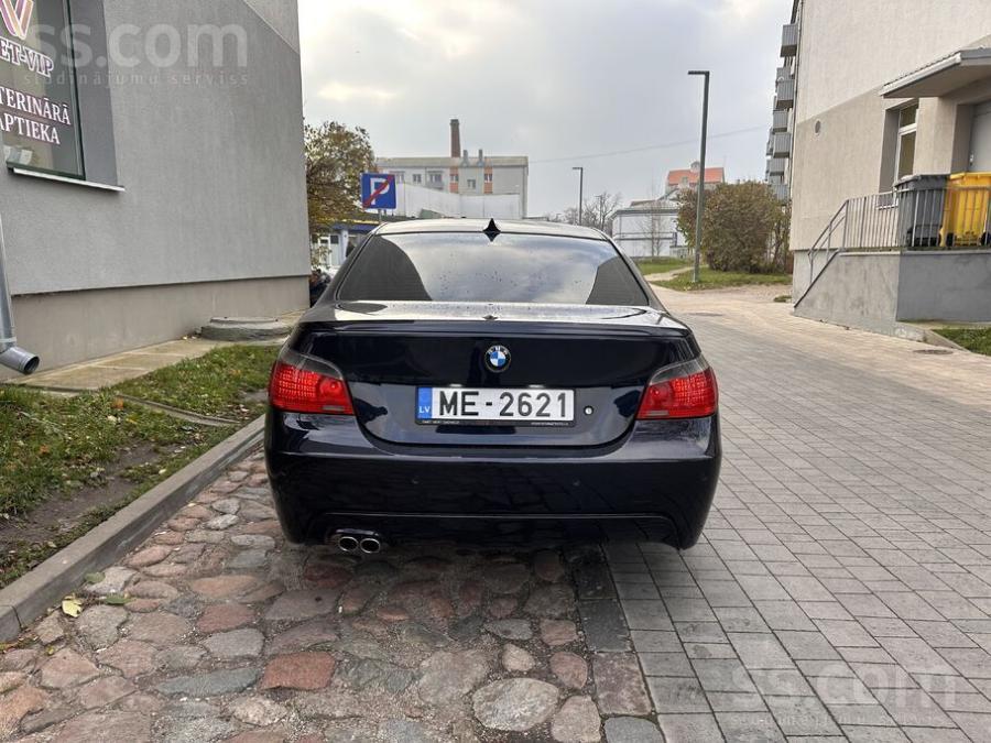 Blue BMW 525 2006 in Liepaja, with an engine capacity of 2.50 L and mileage of 407 thousand km for 4600 €, photo 4 on AUTOMOTO.COM.LV