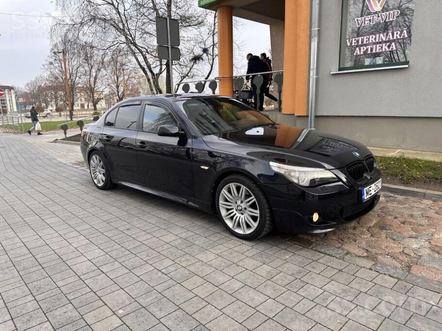 Blue BMW 525 2006 in Liepaja, with an engine capacity of 2.50 L and mileage of 407 thousand km for 4600 €, photo 7 on AUTOMOTO.COM.LV