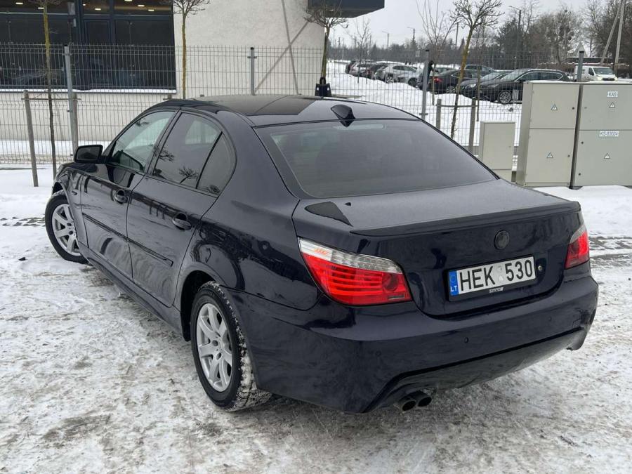 Zils BMW 525 2006 Kauņa, ar dzinēja tilpumu 2.50 L un nobraukumu 450 tūkst. km par 2950 €, foto 9 vietnē AUTOMOTO.COM.LV