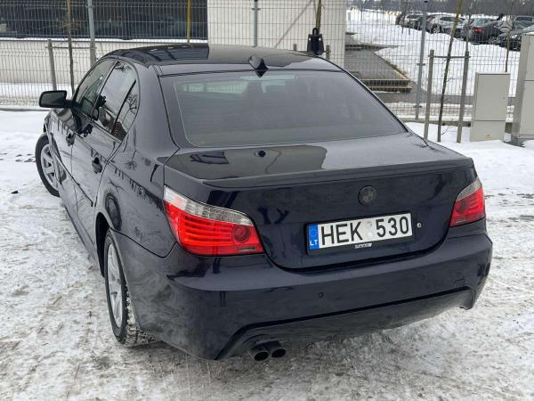 Blue BMW 525 2006 in Kaunas, with an engine capacity of 2.50 L and mileage of 450 thousand km for 2950 €, photo 10 on AUTOMOTO.COM.LV