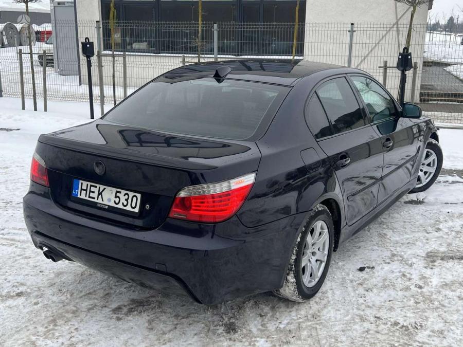 Zils BMW 525 2006 Kauņa, ar dzinēja tilpumu 2.50 L un nobraukumu 450 tūkst. km par 2950 €, foto 14 vietnē AUTOMOTO.COM.LV