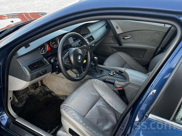 Zils BMW 525 2006 Liepāja, ar dzinēja tilpumu 2.50 L un nobraukumu 432 tūkst. km par 3500 €, foto 9 vietnē AUTOMOTO.COM.LV