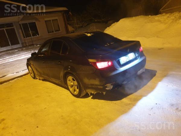 Zils BMW 525 2006 Ludza, ar dzinēja tilpumu 2.50 L un nobraukumu 443 tūkst. km par 1800 €, foto 5 vietnē AUTOMOTO.COM.LV