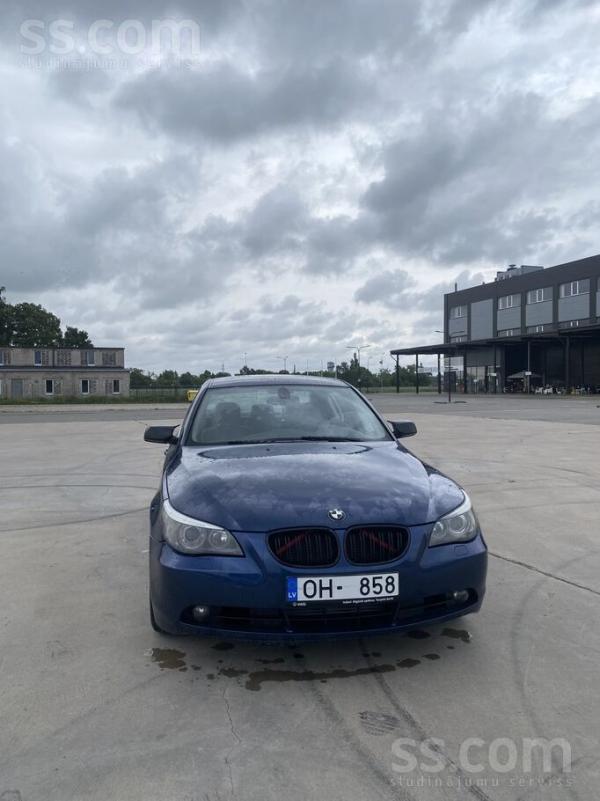 Blue BMW 525 2006 in Liepaja, with an engine capacity of 2.50 L and mileage of 434 thousand km for 3500 €, photo 1 on AUTOMOTO.COM.LV
