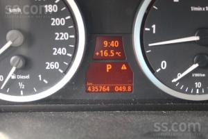 Blue BMW 525 2006 in Liepaja, with an engine capacity of 2.50 L and mileage of 436 thousand km for 3450 €, photo 14 on AUTOMOTO.COM.LV