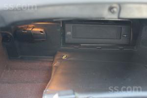 Blue BMW 525 2006 in Liepaja, with an engine capacity of 2.50 L and mileage of 436 thousand km for 3450 €, photo 15 on AUTOMOTO.COM.LV