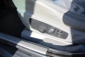 Zils BMW 525 2006 Liepāja, ar dzinēja tilpumu 2.50 L un nobraukumu 436 tūkst. km par 3450 €, foto 11 vietnē AUTOMOTO.COM.LV