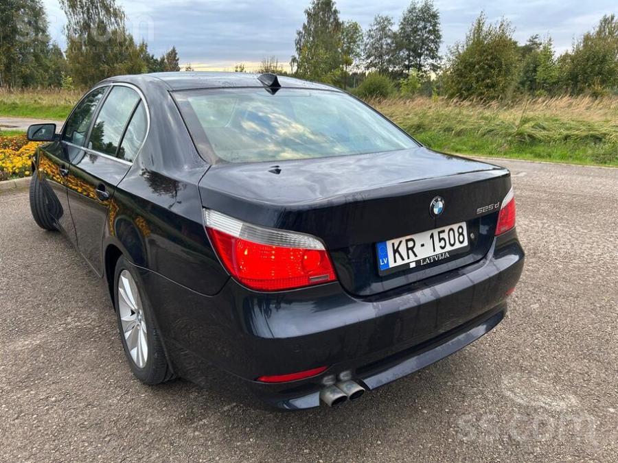 Blue BMW 525 2006 in Jekabpils, with an engine capacity of 2.50 L and mileage of 472 thousand km for 2500 €, photo 4 on AUTOMOTO.COM.LV